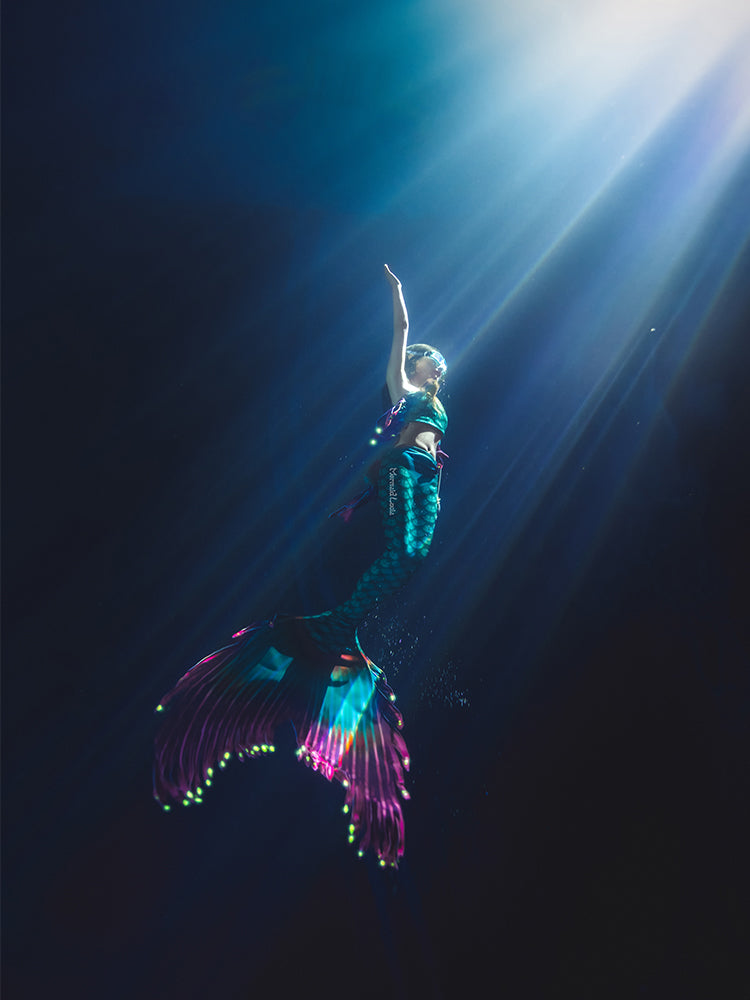 Amazing LED Mermaid Merman Tail Style 1 Green Pink – Mermaid Lucia Official