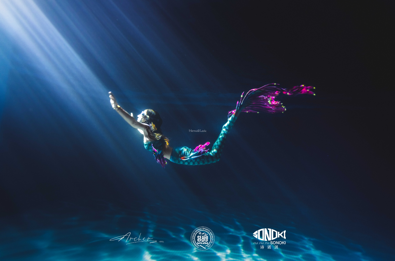 Amazing LED Mermaid Merman Tail Style 1 Green Pink – Mermaid Lucia Official